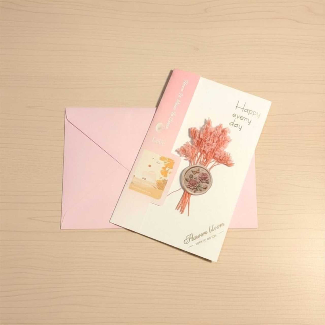 Light Pink Dried Flower Bouquet Card with Handwritten Message Gift to ...